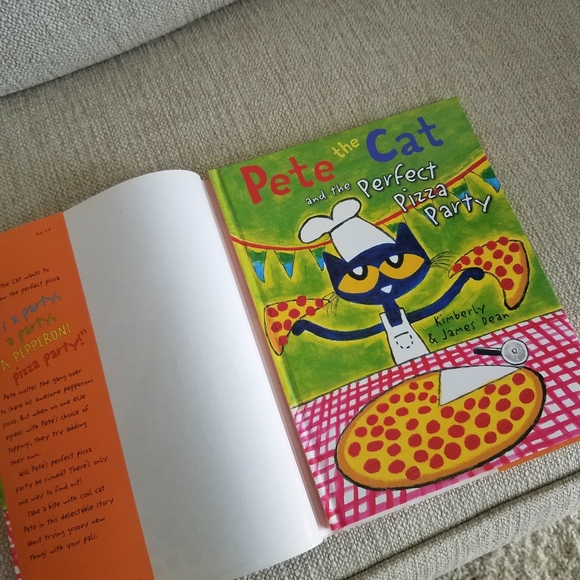 Other | Pete The Cat Pizza Party Book And If You Give A Mouse A Cookie ...